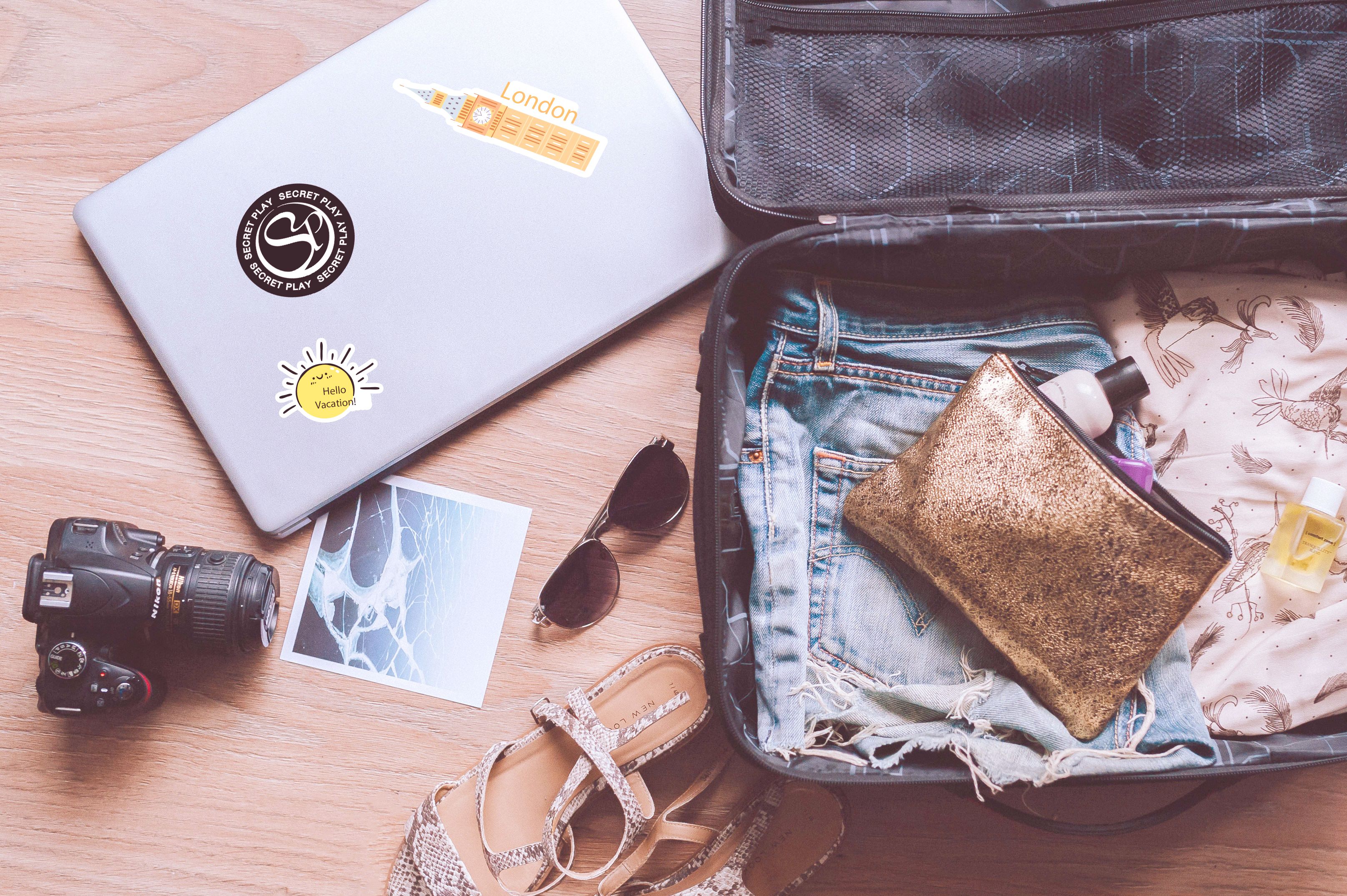 Esenciales para llevar en tu maleta este verano | Secret Play